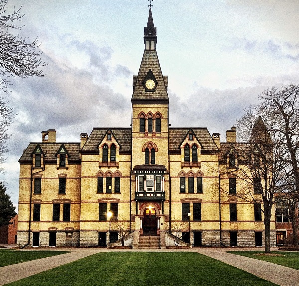Hamline University | IEE